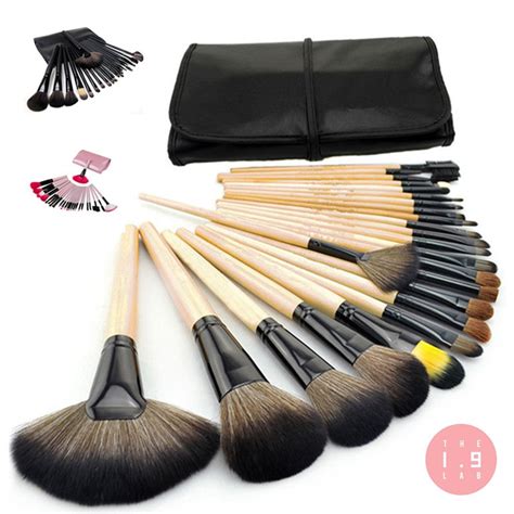 Set Berus Mekap Solekan Dengan Beg 24 Pcs Make Up Brush Set With Pouch
