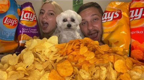 Asmr Dog Eating Chips Lays 4 Flavours I Extreme Crunchy Eating Sounds