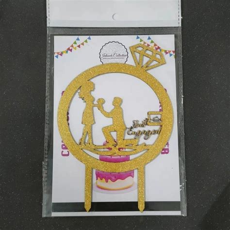 Golden Just Engaged Acrylic Cake Topper Packaging Size One Piece Per