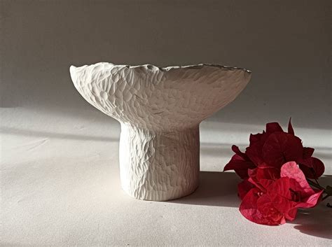 Black And White Ikebana Ceramic Bowl Floral Arrangement Japanese