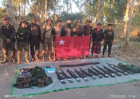 ဆင်တလင်းရွာတွင် စစ်အုပ်စုစခန်းကို တိုက်ခိုက်ရာ ဒုရဲအုပ် ရဲလွင်အပါ စစ