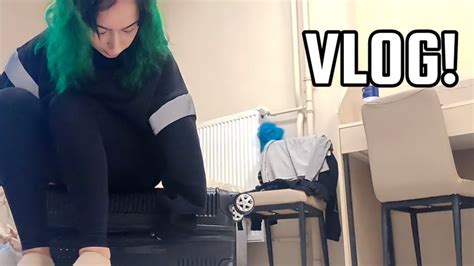 Vlog Leaving Dorm Going Home Youtube