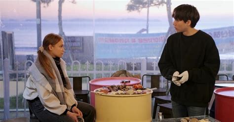 22살 러시아 모델 여친 인형처럼 소유 전현무 충격[지구별 로맨스]