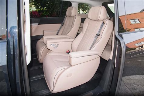 Xpeng X9 Electric Vehicle Luxury Mpv With Cutting Edge Tech