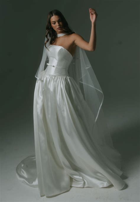 Vionne Hera Her Bridal Collective