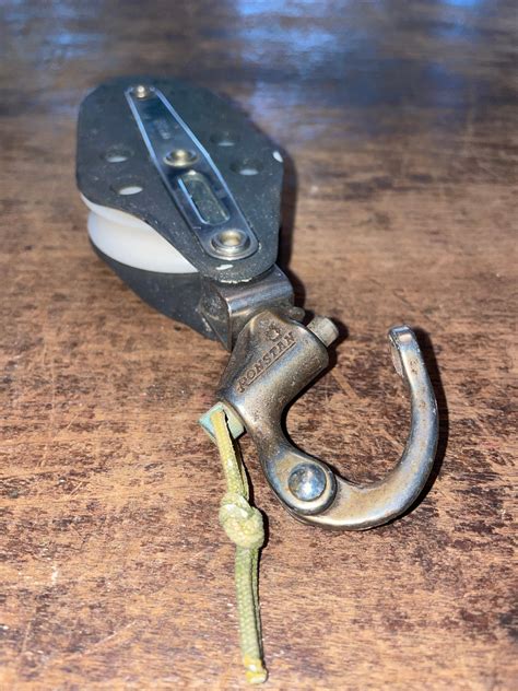Ronstan Fiddle Block With Shackle 716” Line Sailboat Parts