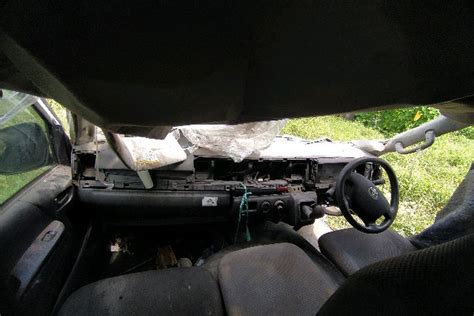 Balai Lelang Ini Bakal Lelang Mobil Ringsek Milik Asuransi