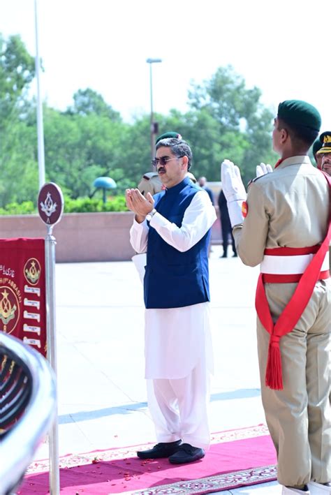 PM Lays Floral Wreath At Yadgar E Shuhada