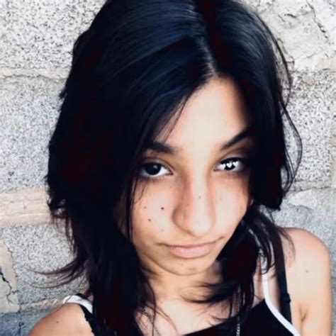 𝒖𝒎𝒂 𝒉𝒂𝒛𝒂𝒏 Umaadx • Threads Say More