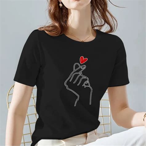 여성용 O넥 러브 하트 패턴 프린트 반팔 티셔츠 통근 여성 의류 올 매치 캐주얼 티셔츠 블랙 탑