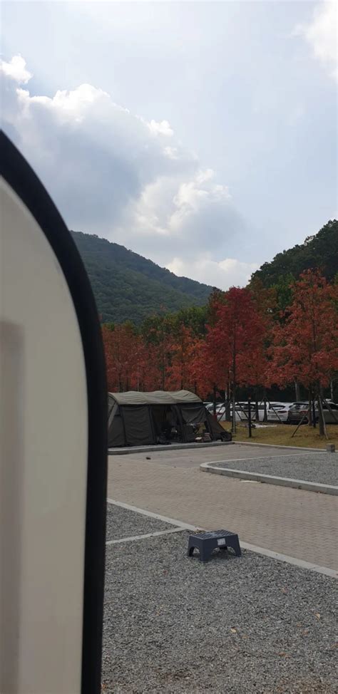 상소 오토캠핑장 대전 상소동 오토캠핑장 캠핑장 추천 미니 카라반 감성 카라반 티큐브 D 가을 캠핑 감성