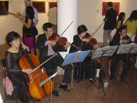 Vietnamese String Quartet Musicians Play Song Editorial Photo Image Of Sound Play 267128181