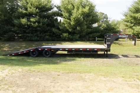 Diamond C FMAX Gooseneck Hydraulic Dove Tail Equipment Trailer G E Trailer Sales