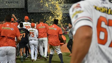 Caribes Vence A Tiburones 5x4 Para Meterse En La Final De La Lvbp