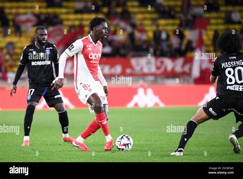88 Soungoutou Magassa Asm Lors Du Match De Ligue 1 Mcdonalds Entre