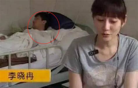 港媒曝张柏芝已领证，3胎生父找到谢贤无奈接受，曾霸占李小冉4年 知乎