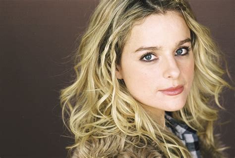 Picture Of Erica Rhodes