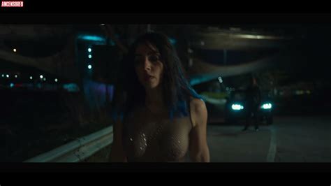 Naked Ambra Angiolini In La Notte Più Lunga Dellanno