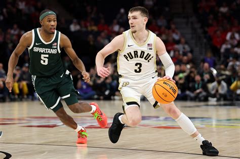 No 3 Purdue Squanders Lead Holds On To Beat Michigan State Reuters