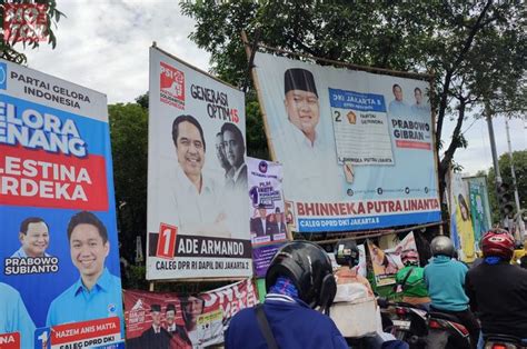 Buntut Baliho Caleg Roboh Timpa Motor Di Cakung Panwaslu Ambil Tindakan Motorplus