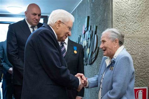 Dedico Il 25 Aprile A Paola Del Din Chi è La Donna Menzionata Dalla