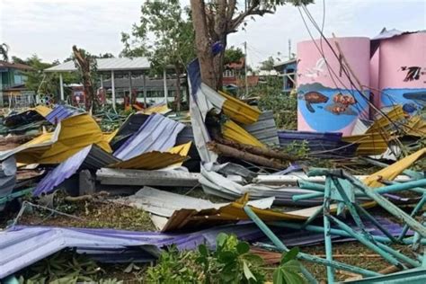 เบื้องต้นพบแล้วเหยื่อ 3 รายพายุพัดถล่มโรงเรียนที่พิจิตรดับ ประกัน Pa กลุ่มวิริยะฯ เผย 2 ศพรับราย