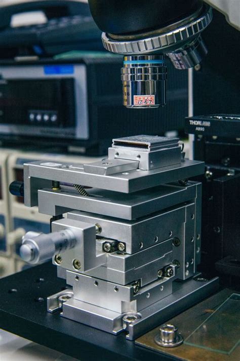 In The Lab Zhiwen Shi Group