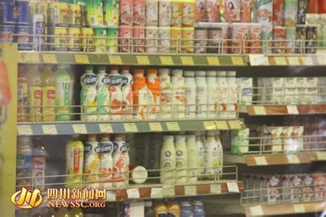 恒天然毒奶粉事件继续发酵 成都各超市仍未下架 图 新浪新闻