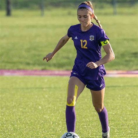 Makenzie Hood Center Back Fort Hays State University Tigers Nil