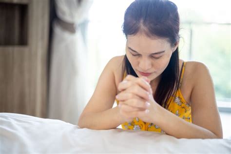 15 Praying Women In The Bible You Must Copy Spiritual Hack