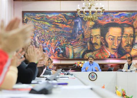 Cortesía Prensa Presidencial Estuvo Reunido Con Miembros Del Gobierno