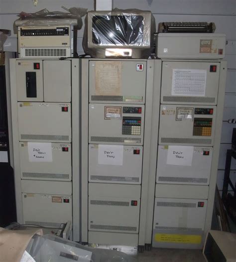 Mainframes And Minicomputers