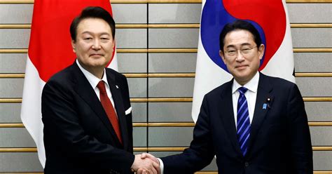 ဂျပန်နဲ့ တောင်ကိုရီးယား ထိပ်သီးဆွေးနွေးပွဲ နှစ်နိုင်ငံ ဆက်ဆံရေး ‘ကဏ္ဍသစ် ဖွင့်လှစ်