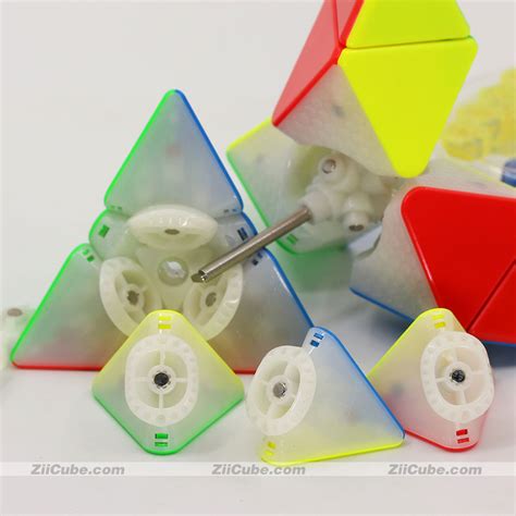 GAN Magnetic Pyraminx M Core Positioning Puzzle Intellectual Toy Magic Cube ZiiCube Com