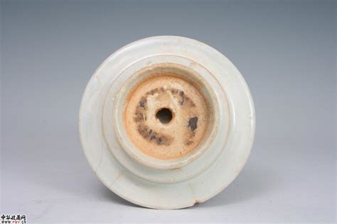北宋湖田窑青白釉托杯 藏家展厅 收藏资讯 艺术家 书画家 书画名人 书法家 中华收藏网