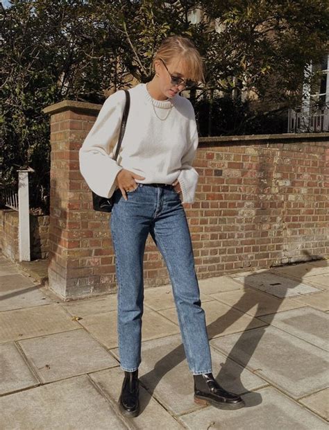Pin By Cassidy Dykes On Drip Mom Jeans Nice Dresses Fashion