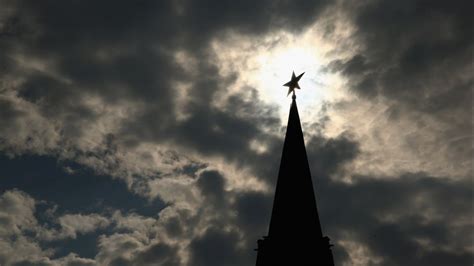 Кремъл не потвърждава пристигането на Асад в Русия Новини бг