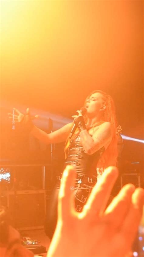 Roxana Restrepo Roxana Restrepo • Instagram Photos And Videos