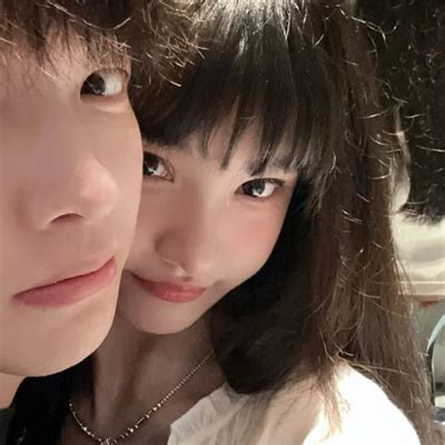 幸福的亲密情侣头像超恩爱 很优质的放松情侣头像 情侣头像 美头网