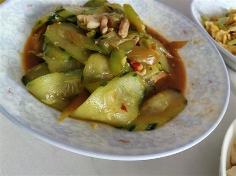 【猪肉炒黄瓜的做法步骤图，猪肉炒黄瓜怎么做好吃】0953oi8f下厨房