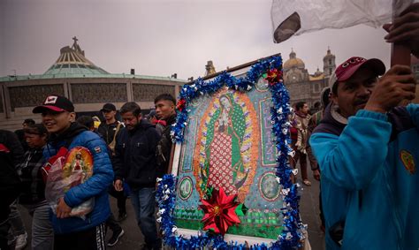 Fotos México se despertó con cánticos y bailes en el Día de la Virgen