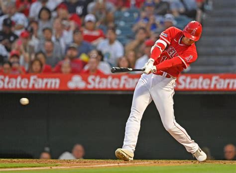 大谷翔平、日本選手初4戦連発ならずも両リーグ最多7三塁打 7戦連続安打 中押し点で連勝に貢献 エ軍5割復帰大リーグデイリースポーツ Online