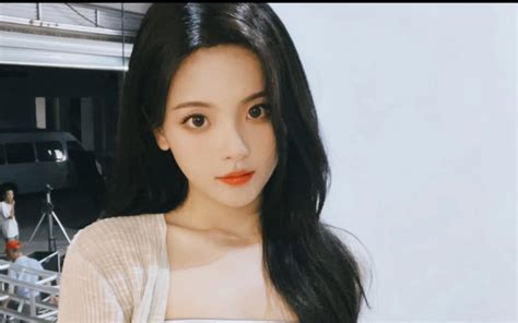 杨超越心动《不看那里挑战》 罗纳尔卡海 罗纳尔卡海 哔哩哔哩视频