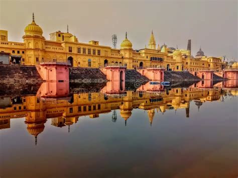 Modi In Ayodhya Prime Minister Modi Inaugurate 6 Vande Bharat And 2