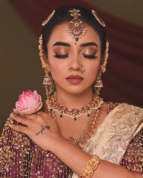 Best And Trending South Indian Bridal Makeup Looks With Photos And Tips