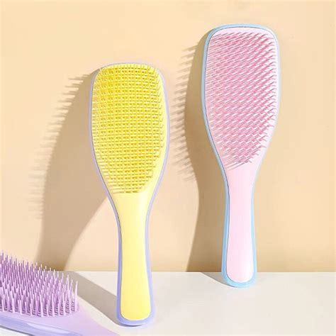 Detangling 헤어 브러시 휴대용 매직 핸들 헤어 빗 마사지기 스트레이트 곱슬 머리를 위한 젖은 스타일링 빗 매듭