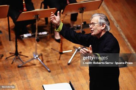 Eliot Gardiner Conducts The English Baroque Soloists And Monteverdi