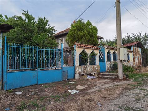 Купить дом в Бургасе Болгария цена 975 651 рублей 80 м2 2 этажа