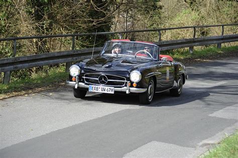 Mercedes_83a.jpg