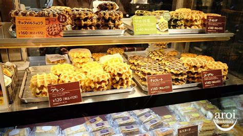 Manneken Belgian Waffles Must Try Snack At Ginza Aroimakmak